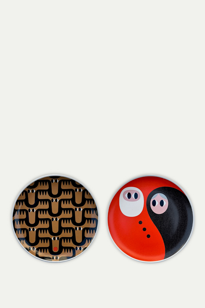 Santa & Reindeer Friends Round Plates